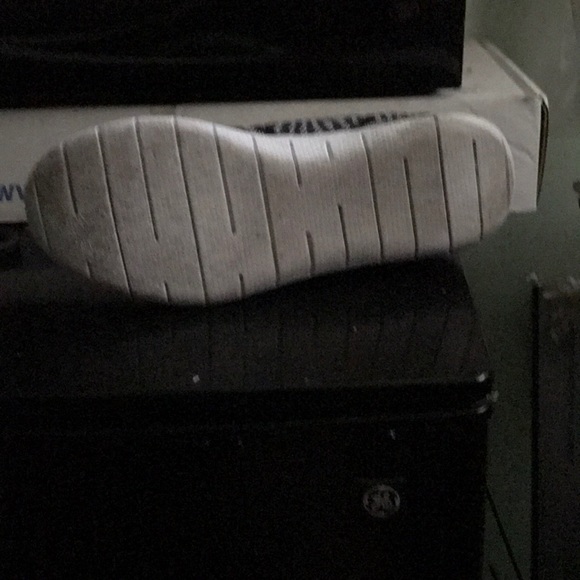 Shoes | Gently Used Running Shoes | Poshmark